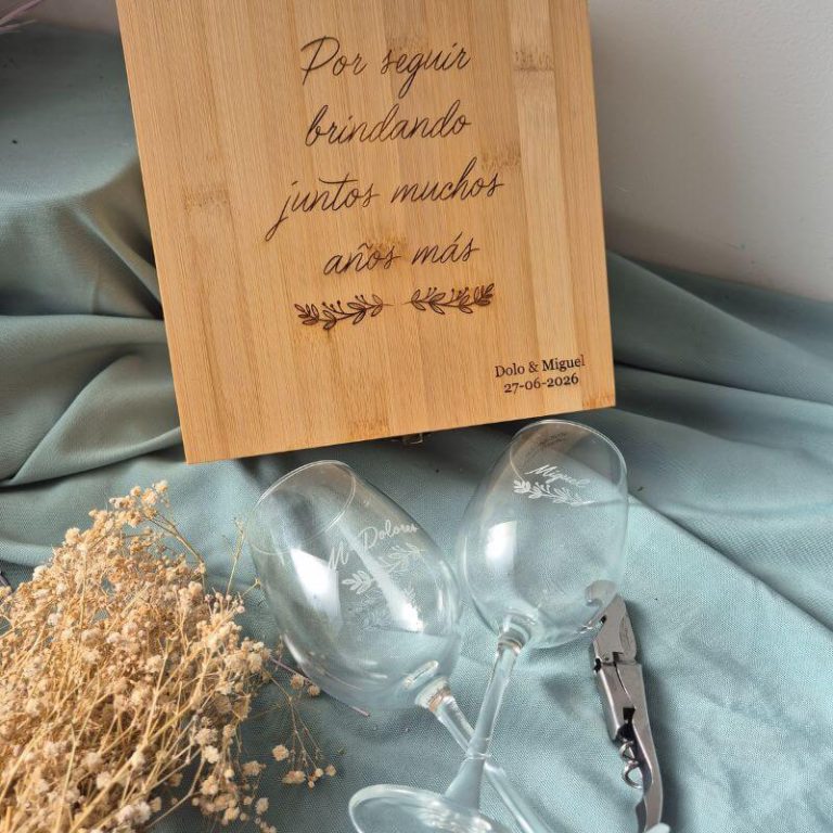 Caja con Copas de Vino Personalizada para Regalo | Regalos de navidad